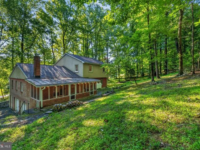 9034 Hamburg Road