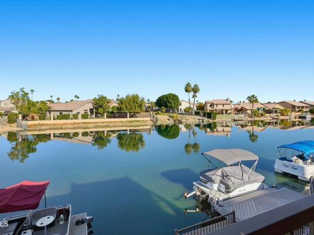9034 W Port Royale Ln, Peoria, AZ 85381