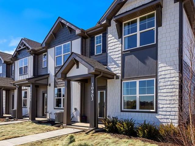 9035 Remington Way, Saint John, IN 46373