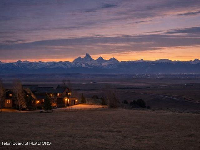9035 River Rim Ranch Rd, Tetonia, ID 83452