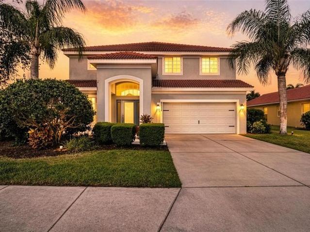 9035 Willowbrook Cir, Bradenton, FL 34212