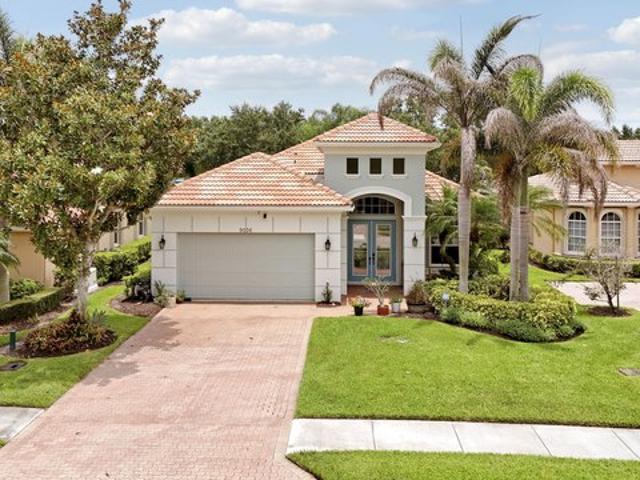 9036 Champions Way, Port Saint Lucie, FL 34986