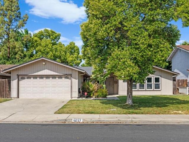 9037 N Stonewood Dr, Stockton, CA 95209