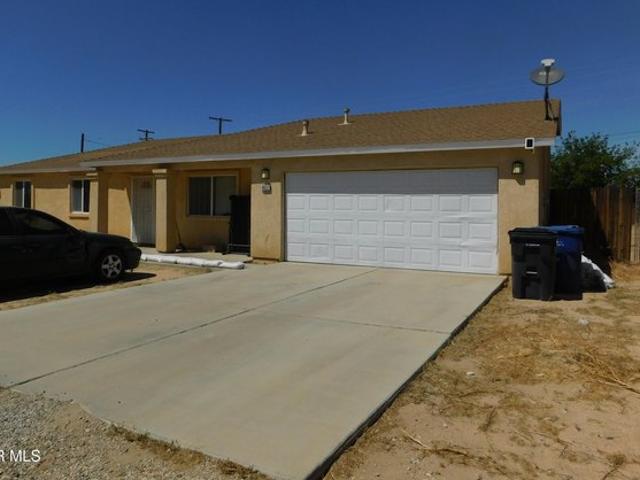 9037 S Loop Blvd, California City, CA 93505