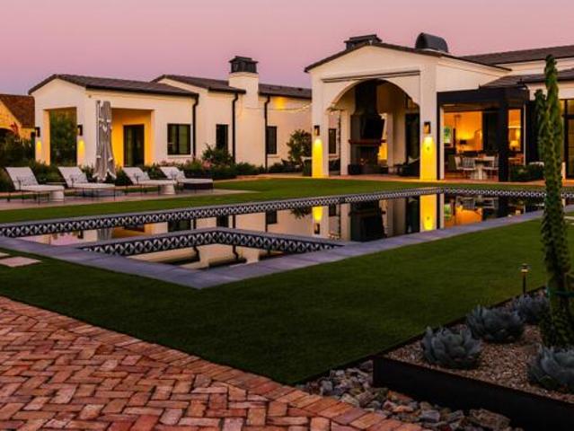 9038 N 54th Pl, Paradise Valley, AZ 85253
