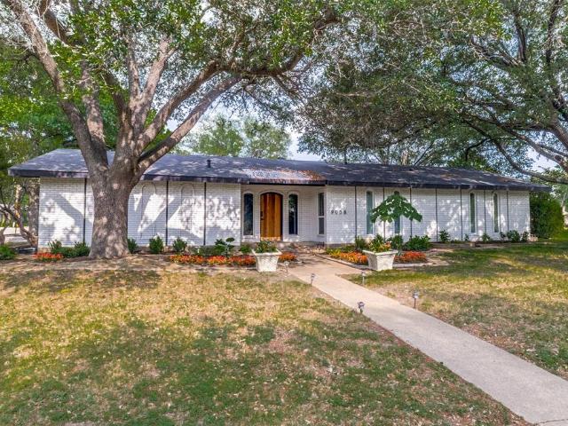 9038 Flicker Lane