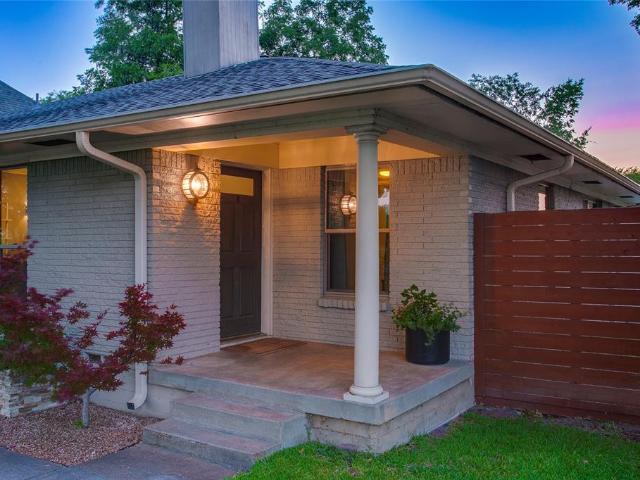 9039 Lanshire Drive