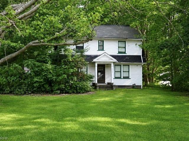 9030 Lake Shore Blvd, Mentor, OH 44060
