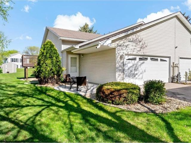 9031 Magnolia Ln N, Maple Grove, MN 55369