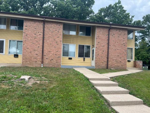 9031 N 95th St, Unit B