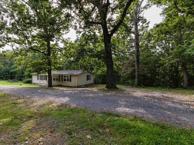 9031 dolphin ln
