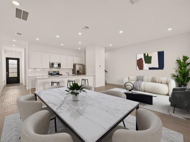 9031 LA Pau Ln, Houston, TX 77051