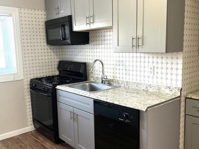 9032 Gravois View Ct. 2 Bedroom Apartment for Rent at 9032 Gravois View Ct, Affton, MO 63123 Affton