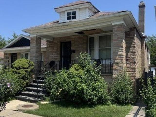 9033 S Dobson Ave, Chicago, IL 60619