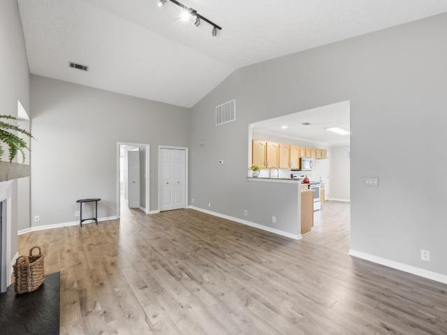 9033 Tarrington Ln