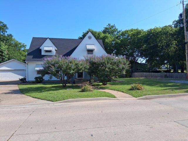 903 15th Ave NW, Ardmore, OK 73401