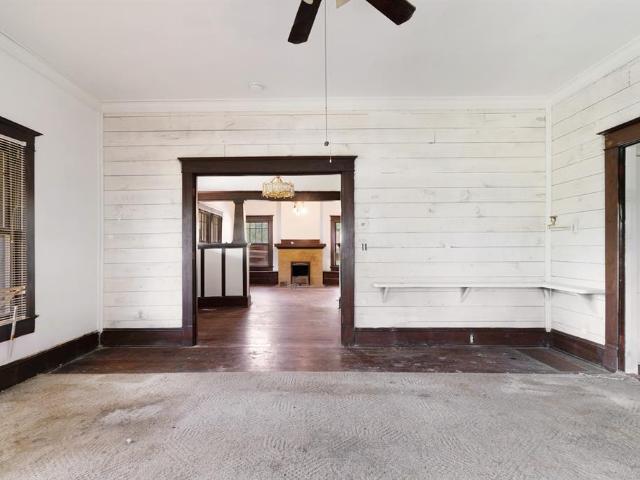 903 4th Street SW