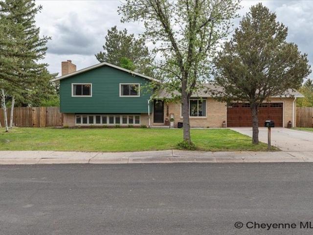 903 Custer St, Cheyenne, WY 82009