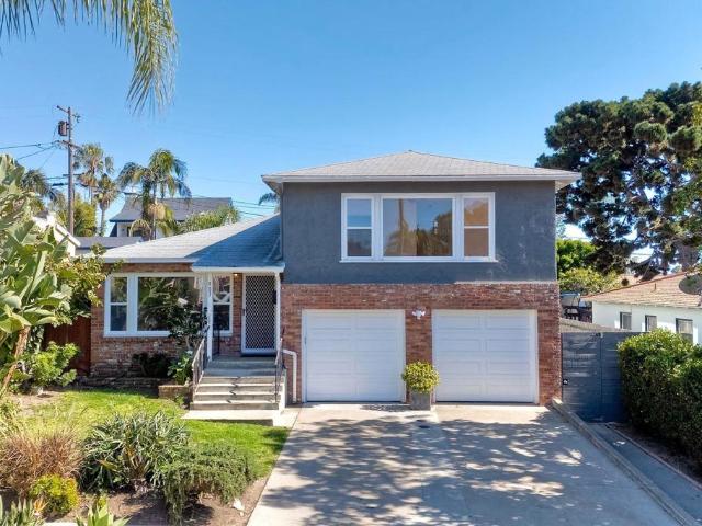 903 Alberta Avenue