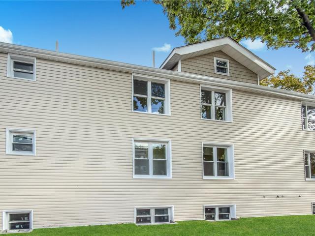 903 E 93rd Street