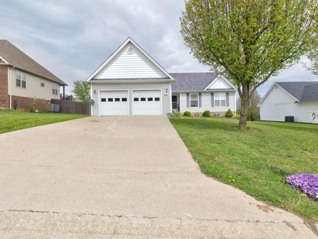 903 Equestrian Way