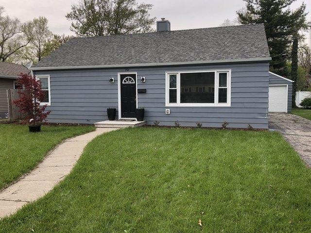 903 Kingsley Ave, Saint Joseph, MI 49085