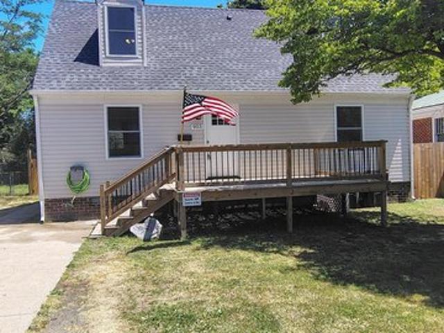 903 Hamilton Ave, Colonial Heights, VA 23834