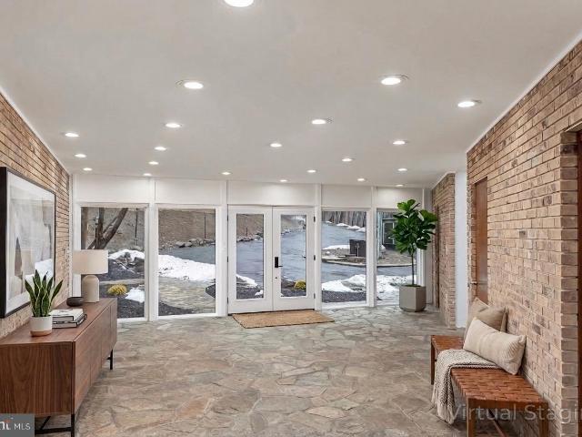 903 Ivy Hill Rd, Cockeysville, MD 21030 | MLS #MDBC2154