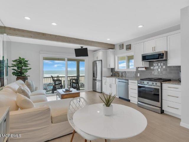 903 Ocean Avenue N Unit 4