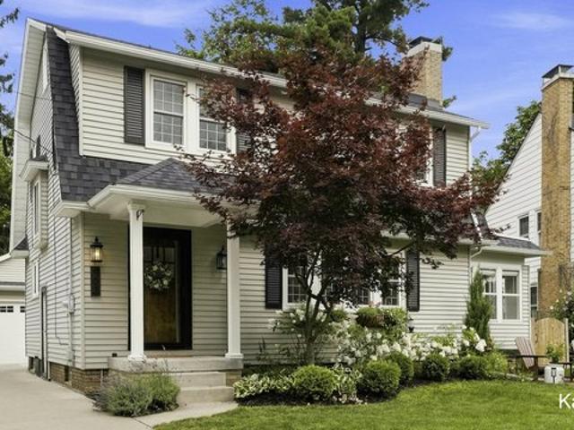 903 Orchard Ave SE, East Grand Rapids, MI 49506