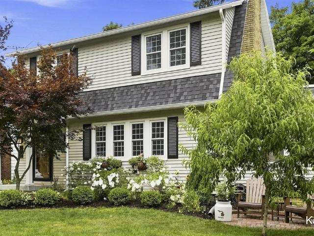 903 Orchard Avenue