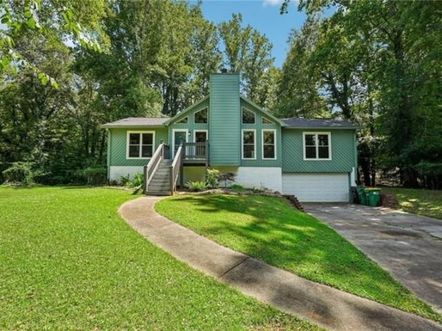 903 Laurel Ct, Woodstock, GA 30188