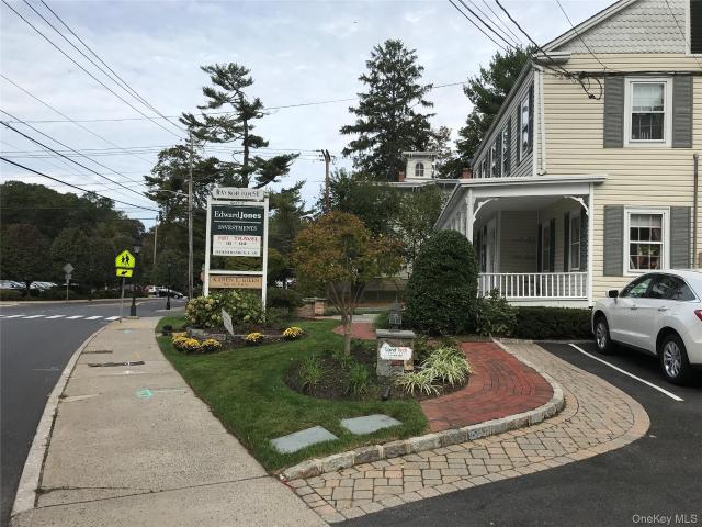 903 Main Street 203