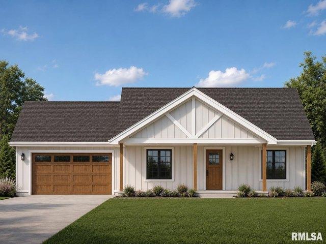 903 Miller Ln, Gridley, IL 61744