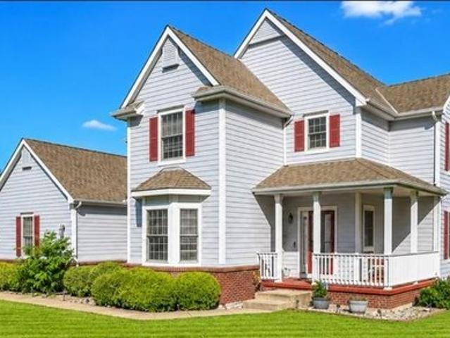 903 N 1464 Rd, Lawrence, KS 66049