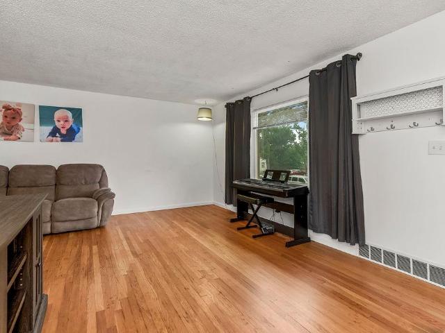 903 NE 67th Place