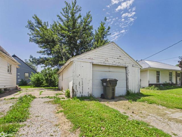 903 S 11Th Street