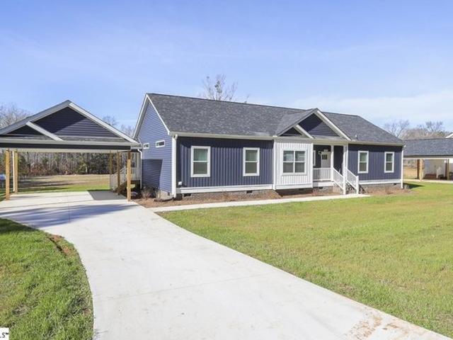 903 Scurry Church Rd, Chappells, SC 29037