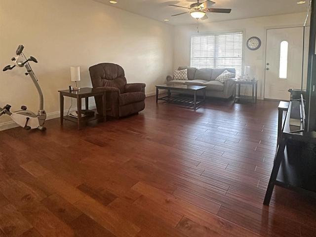 903 SW 6th Street