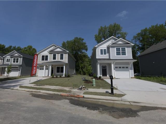 903 Railroad AVE
