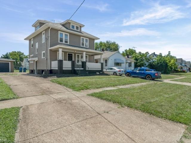 903 W 19th Street