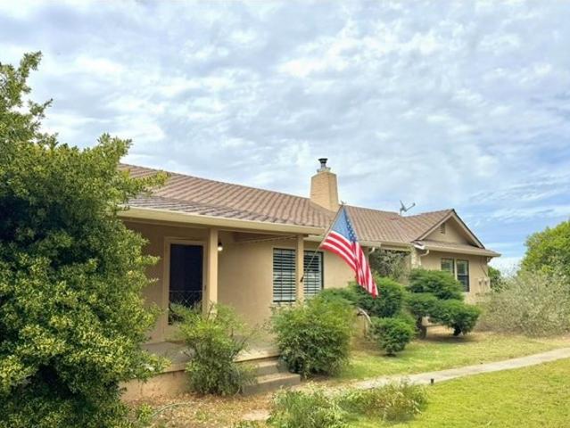 903 W Highway 12, Lodi, CA 95242