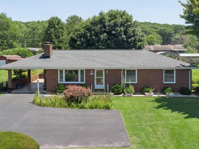 903 Westchester St, Bedford, VA 24523