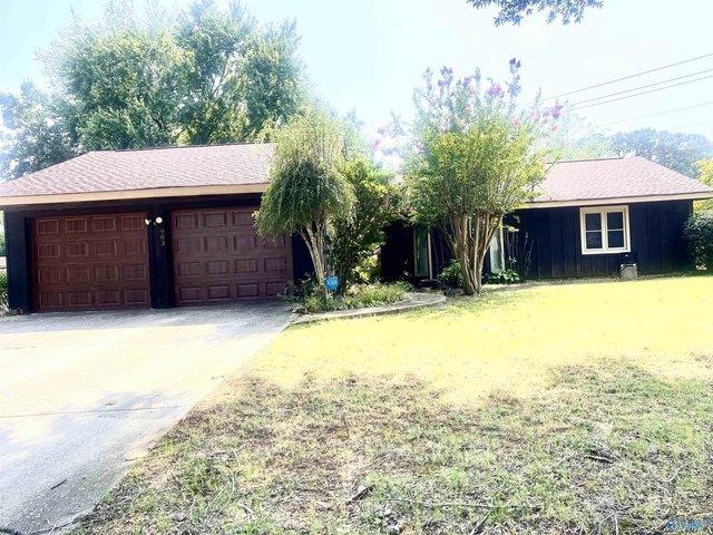 903 Wildwood Rd SW, Decatur, AL 35601