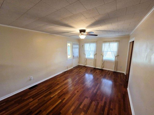 903 Wright St, Llano, TX 78643
