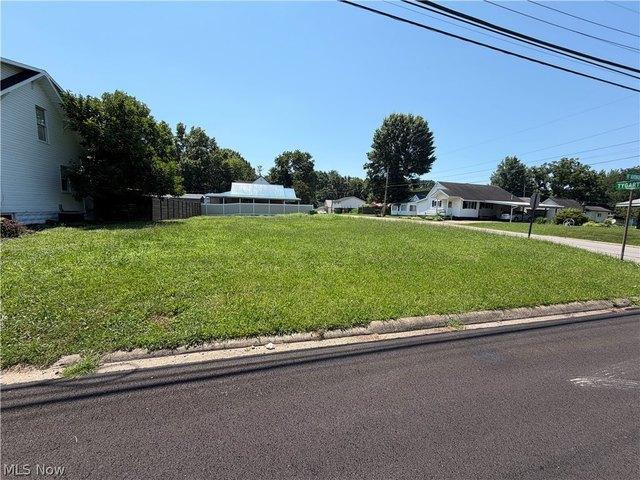 903 Tygart St, Parkersburg, WV 26101