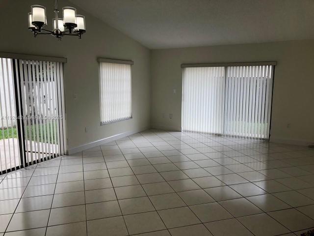 9044 SW 112th Ct, Miami, FL 33176 | MLS #A11926
