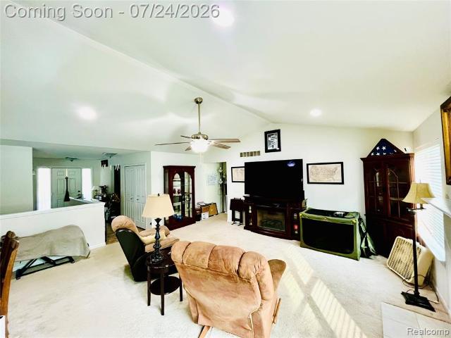 9045 Birch Pointe Drive