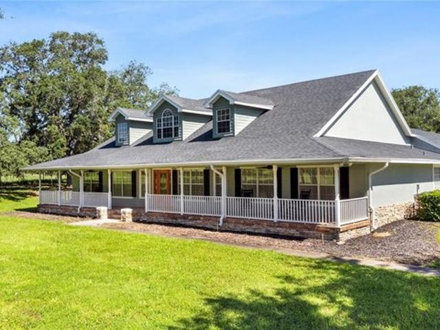 9045 Lake Hatchineha Rd, Haines City, FL 33844