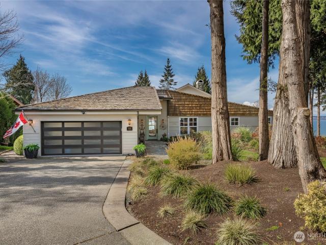 9045 Shearwater Road